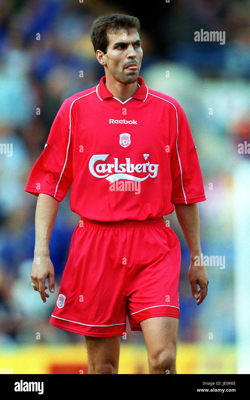 MARKUS BABBEL LIVERPOOL FC LONDON STAMFORD BRIDGE 01 October 2000 Stock Photo - Alamy