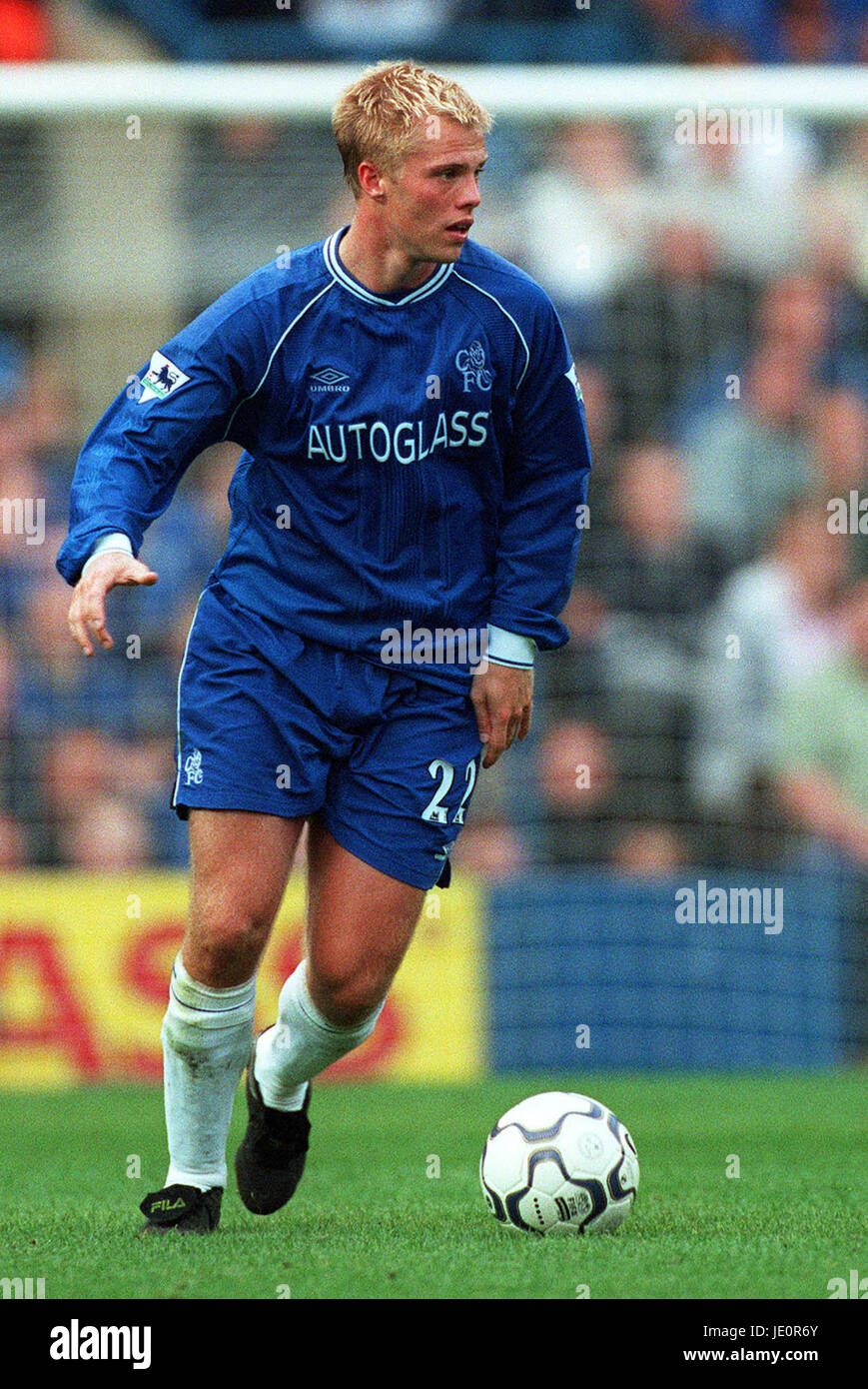 EIDUR GUDJOHNSON CHELSEA FC LONDON STAMFORD BRIDGE 01 October 2000 ...