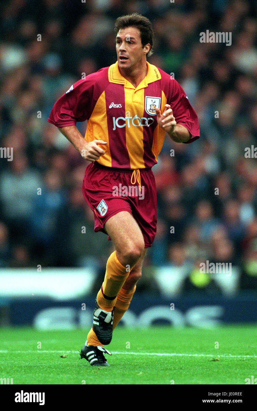 ASHLEY WARD BRADFORD CITY FC MAINE ROAD MANCHESTER CITY ENGLAND 14 ...