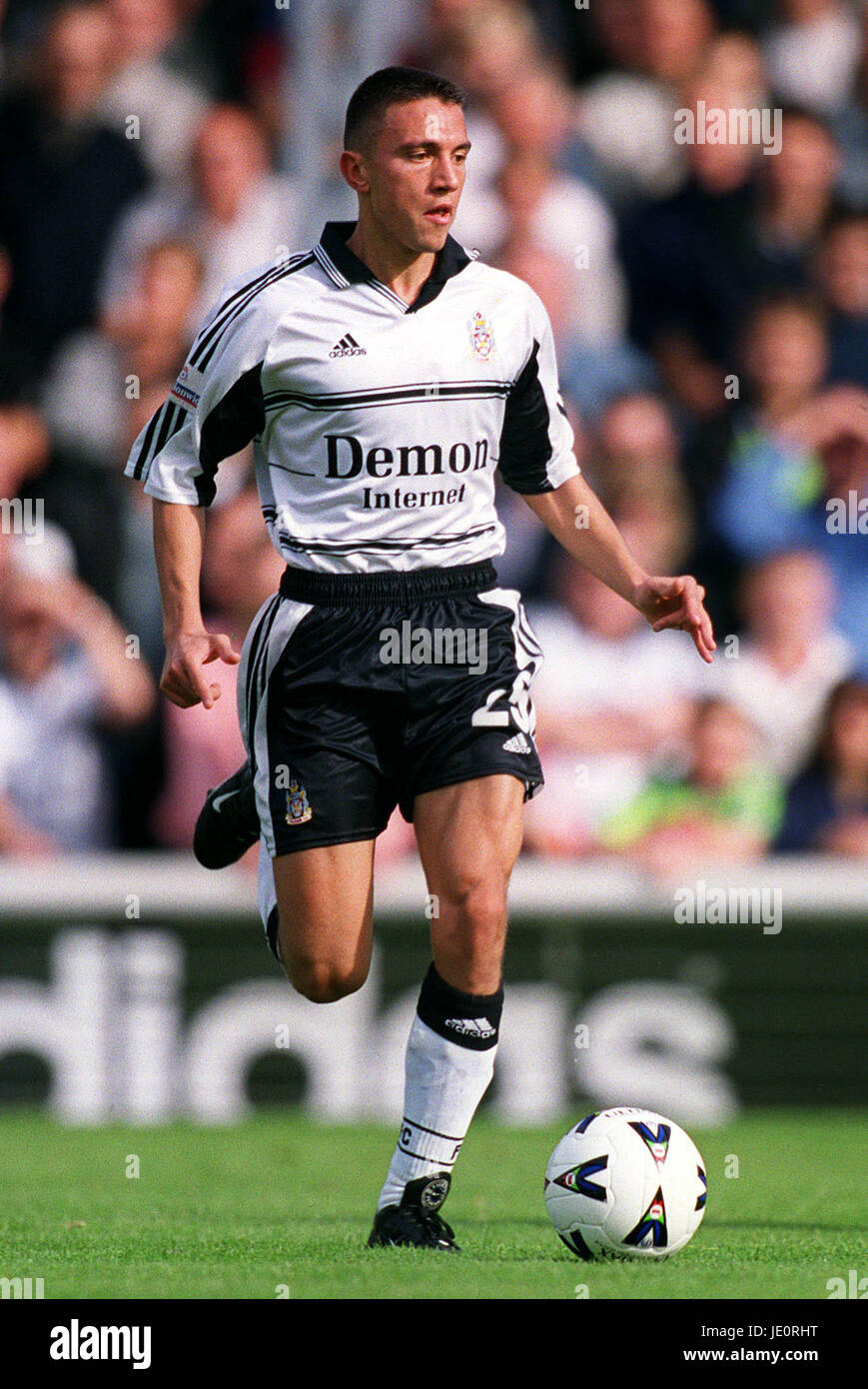 FABRICE FERNANDES FULHAM FC M 15 October 2000 Stock Photo - Alamy