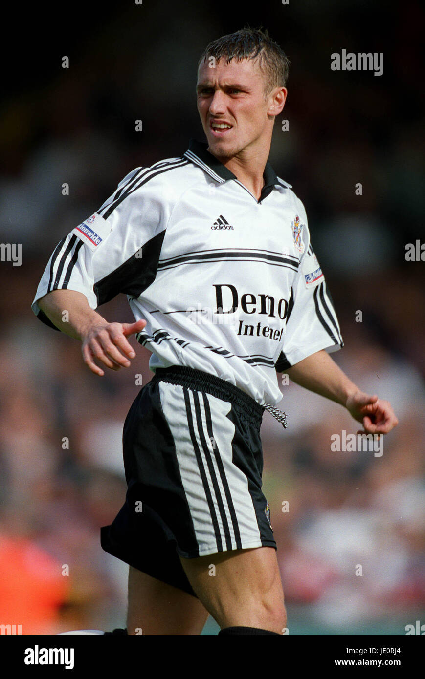 LEE CLARK FULHAM FC 15 October 2000 Stock Photo - Alamy