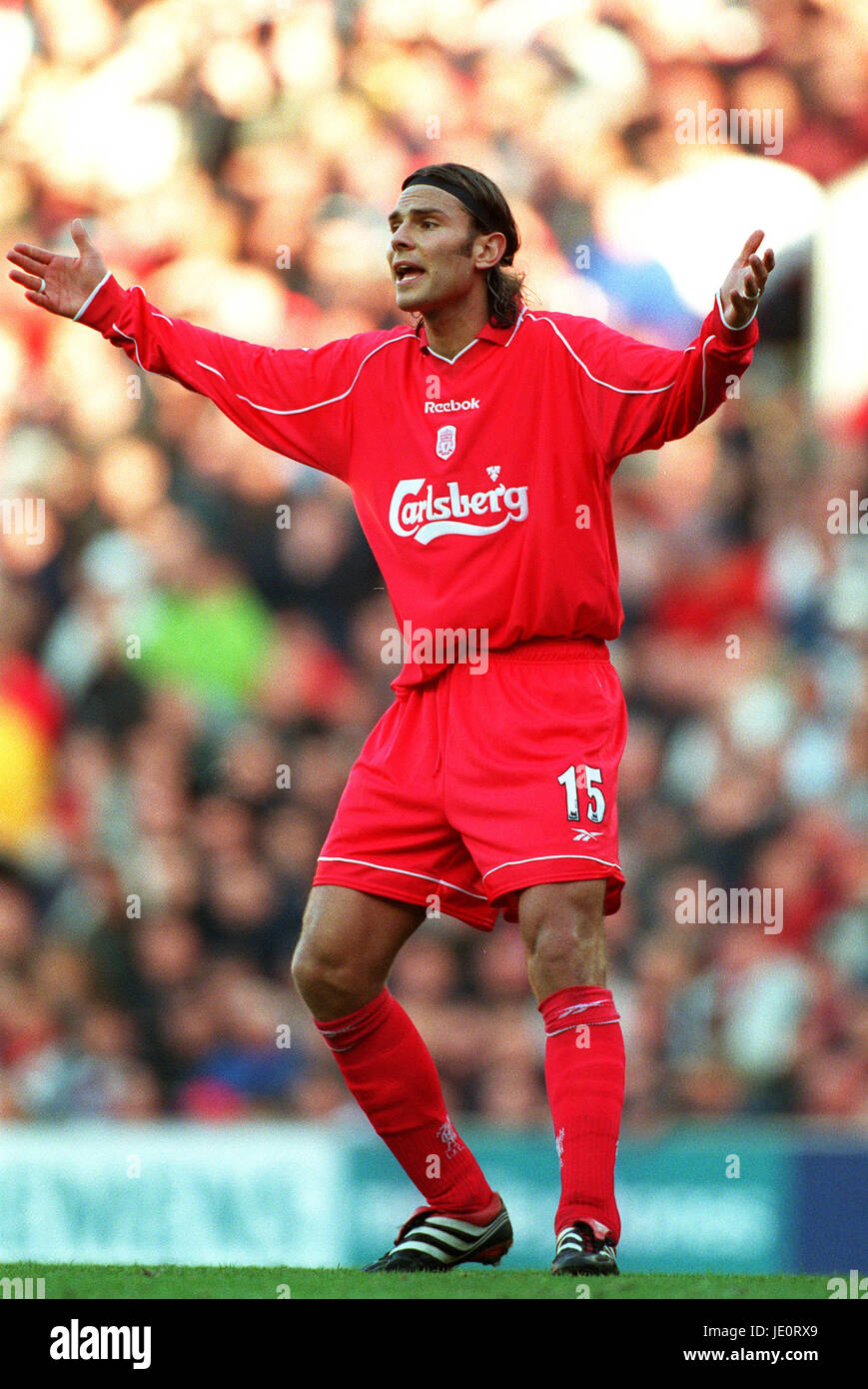 PATRIK BERGER LIVERPOOL FC 22 October 2000 Stock Photo - Alamy