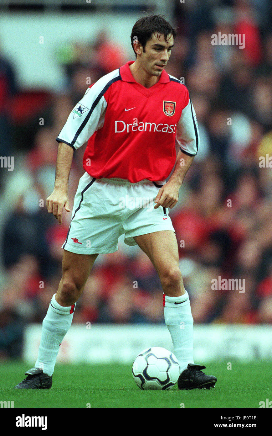 ROBERT PIRES ARSENAL FC 28 October 2000 Stock Photo - Alamy