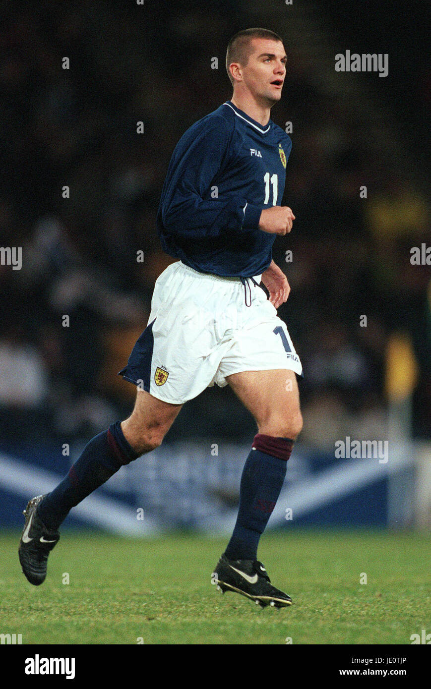 DOMINIC MATTEO SCOTLAND & LEEDS UNITED FC HAMPDEN PARK GLASGOW GLASGOW ...