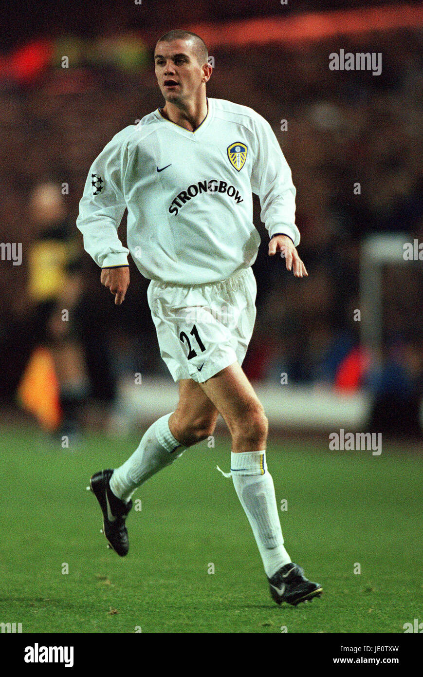 DOMINIC MATTEO LEEDS UNITED FC LEEDS ELLAND ROAD 22 November 2000 Stock ...