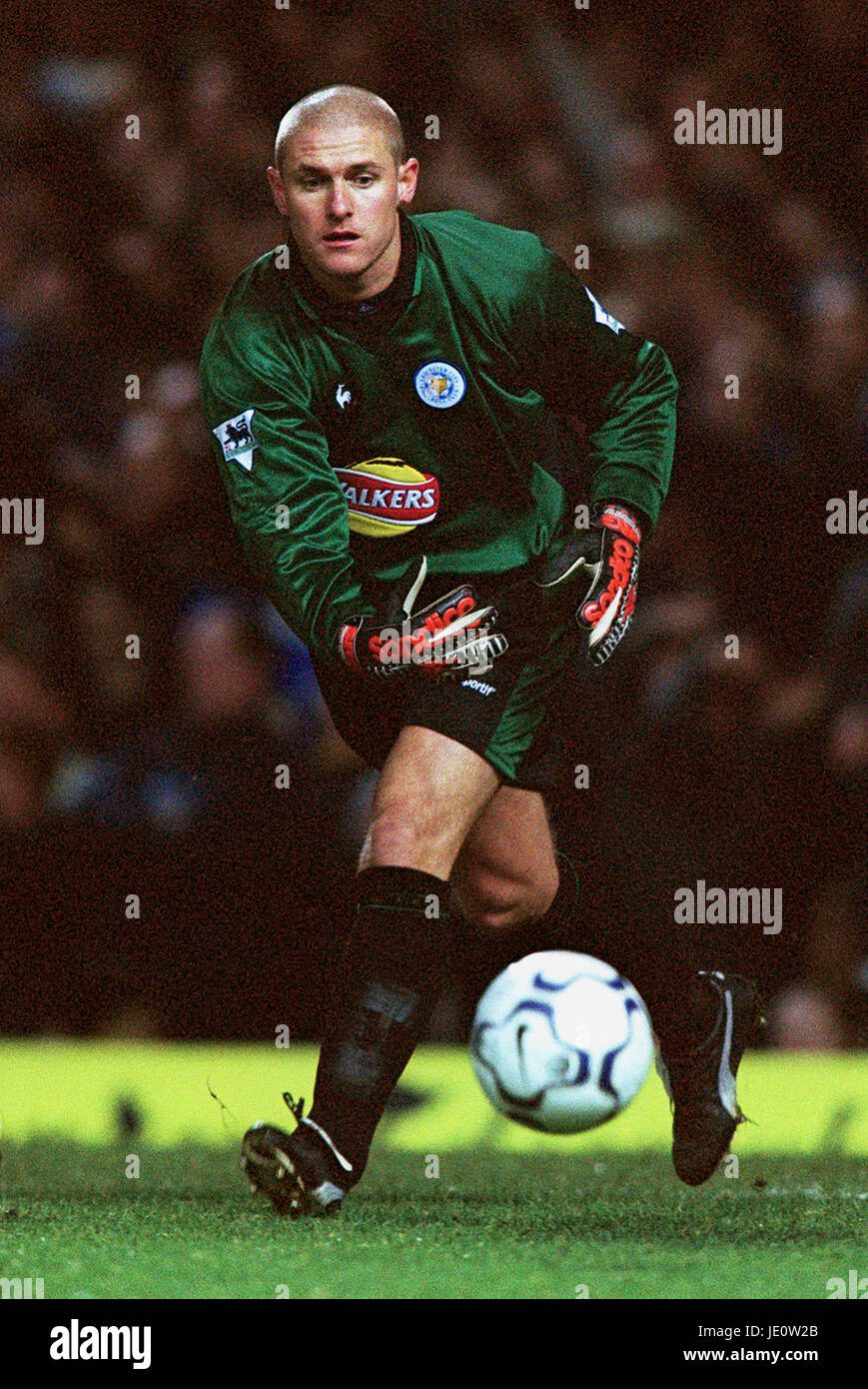 SIMON ROYCE LEICESTER CITY FC FILBERT STREET LEICESTER LEICESTER ...