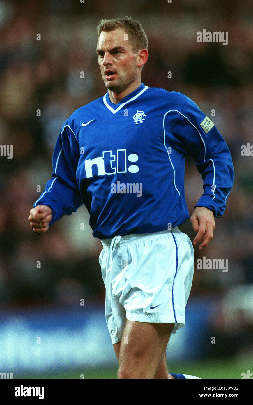 RONALD DE BOER GLASGOW RANGERS FC 02 December 2000 Stock Photo - Alamy