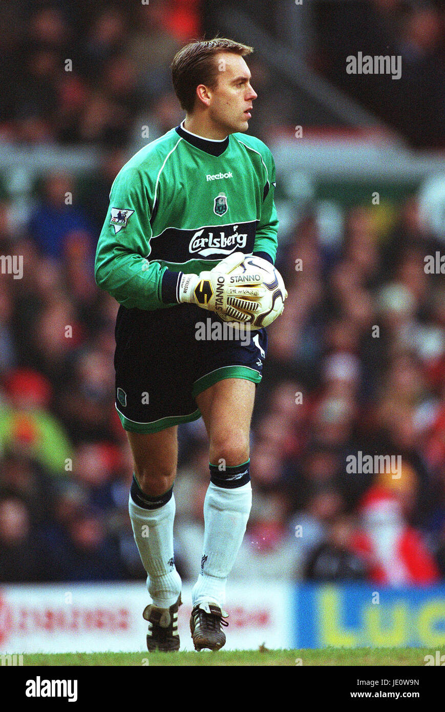 SANDER WESTERVELD LIVERPOOL FC LIVERPOOL ANFIELD 23 December 2000 Stock Photo - Alamy