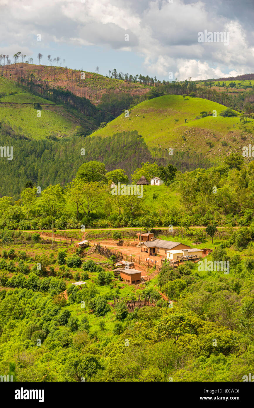A rural scene near Zimbabwe's Chimanimani Stock Photo - Alamy