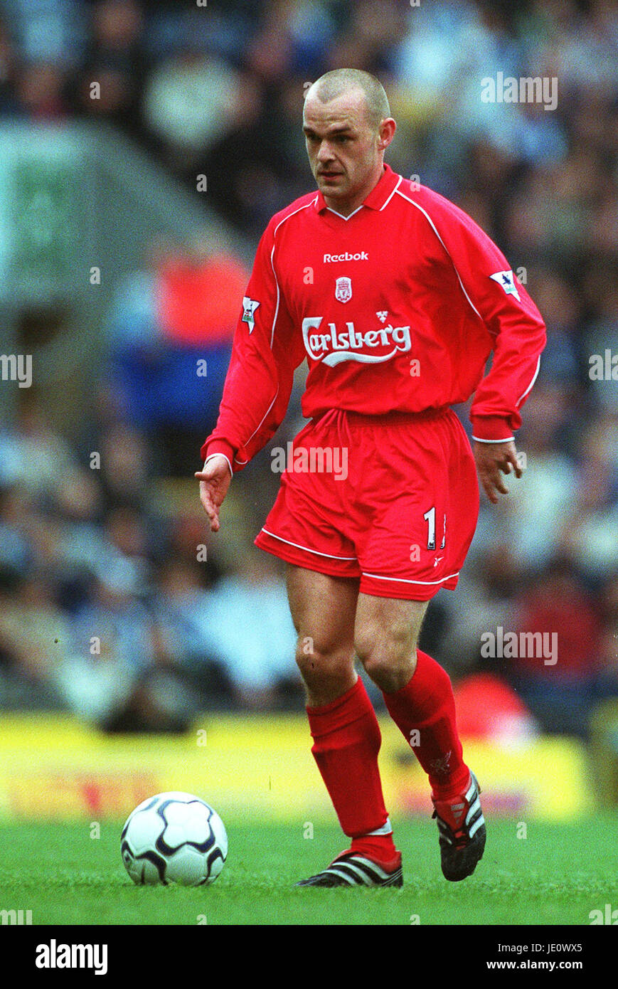 DANNY MURPHY LIVERPOOL FC EWOOD PARK BLACKBURN 17 November 2001 Stock ...