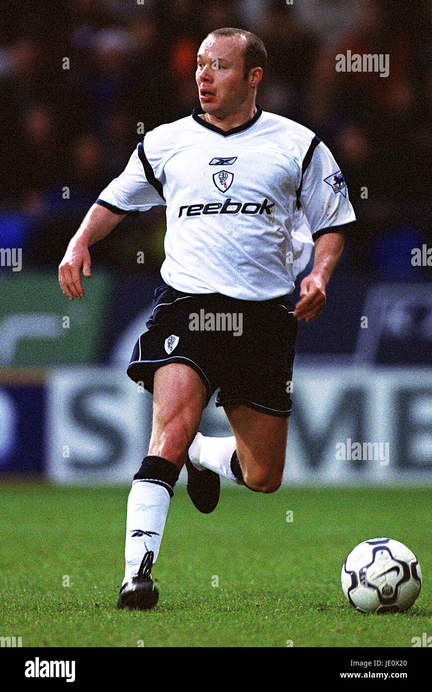 SIMON CHARLTON BOLTON WANDERERS FC ELLAND ROAD LEEDS 15 December 2001 ...