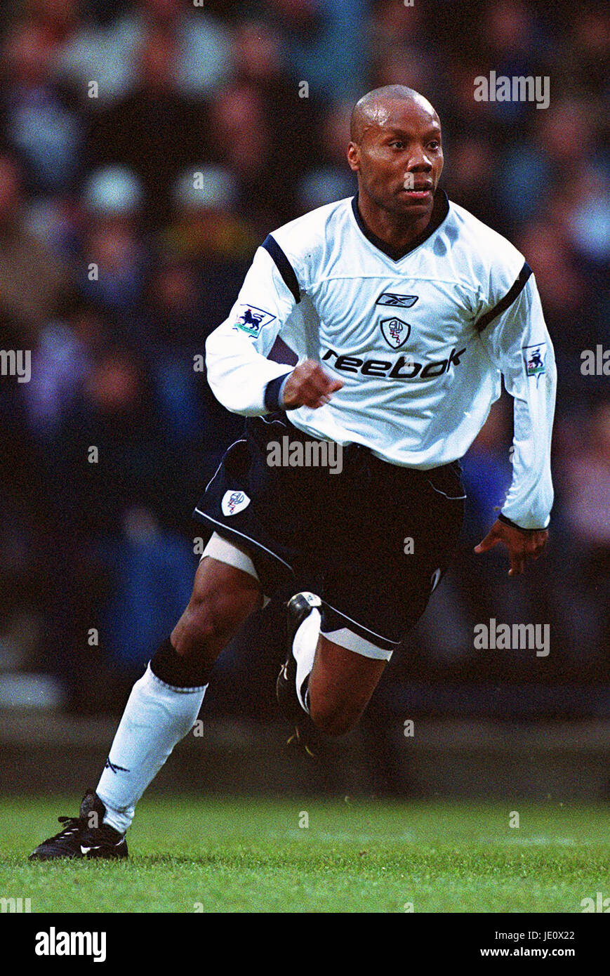 ROD WALLACE BOLTON WANDERERS FC ELLAND ROAD LEEDS 15 December 2001 ...
