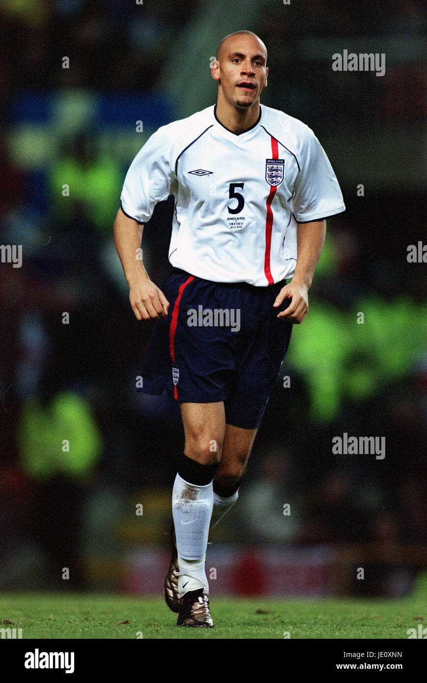 RIO FERDINAND ENGLAND & LEEDS UNITED FC OLD TRAFFORD MANCHESTER ENGLAND ...