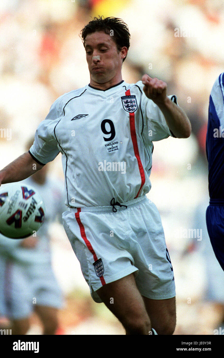 ROBBIE FOWLER ENGLAND & LIVERPOOL FC MANCHESTER ENGLAND OLD TRAFFORD 06 ...