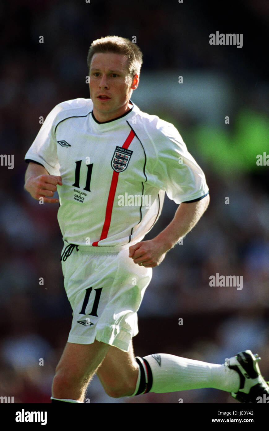 NICK BARMBY ENGLAND & LIVERPOOL FC MANCHESTER ENGLAND OLD TRAFFORD 06 ...