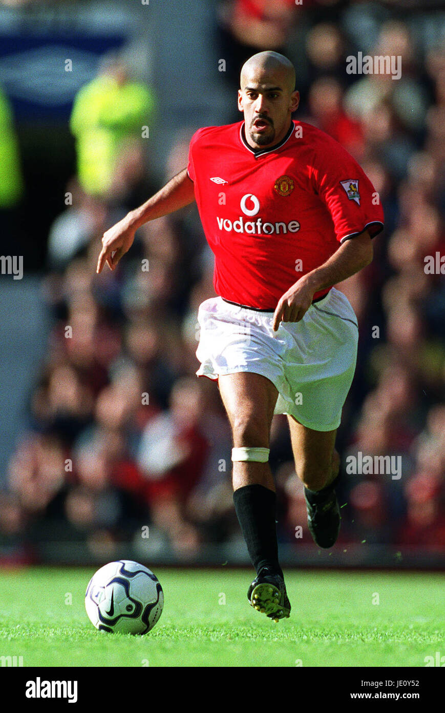 JUAN VERON MANCHESTER UNITED FC OLD TRAFFORD MANCHESTER ENGLAND 27 ...