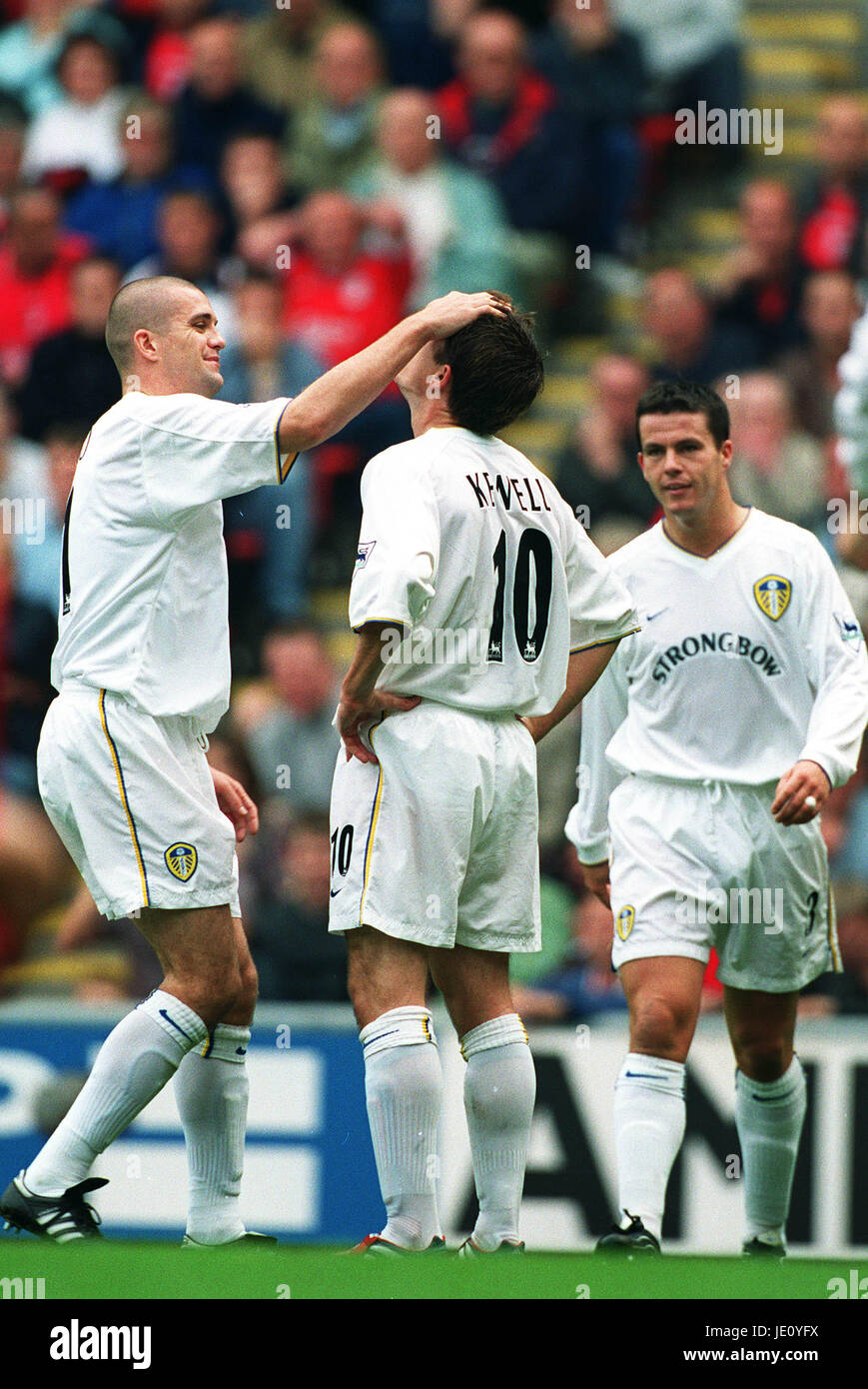 DOMINIC MATTEO & HARRY KEWELL LIVERPOOL V LEEDS UNITED ANFIELD ...