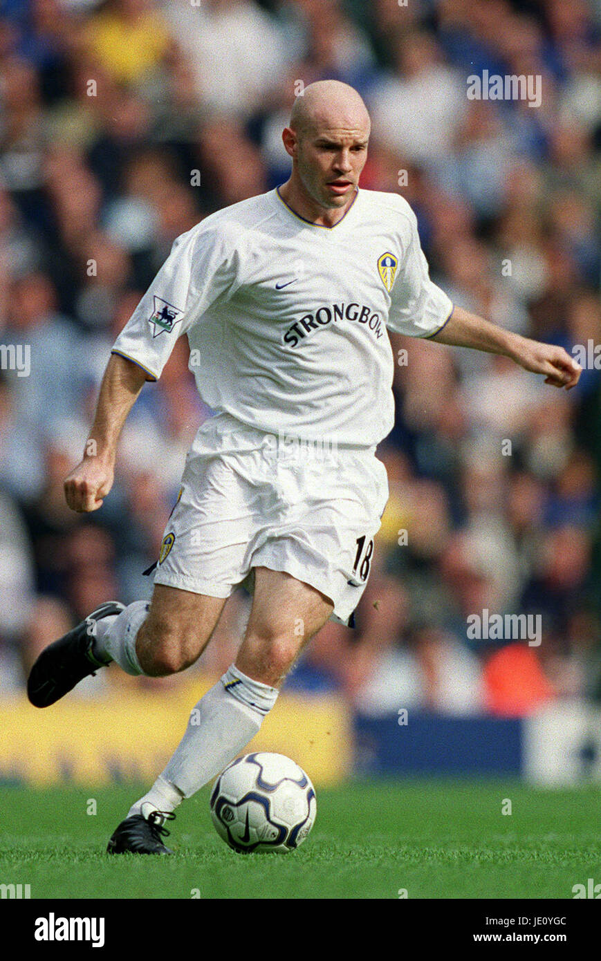 DANNY MILLS LEEDS UNITED FC ANFIELD LIVERPOOL 13 October 2001 Stock ...