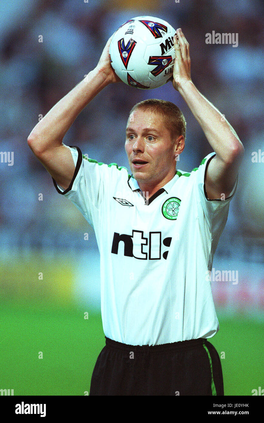 STEVE GUPPY GLASGOW CELTIC FC FIR PARK MOTHERWELL SCOTLAND 13 October ...