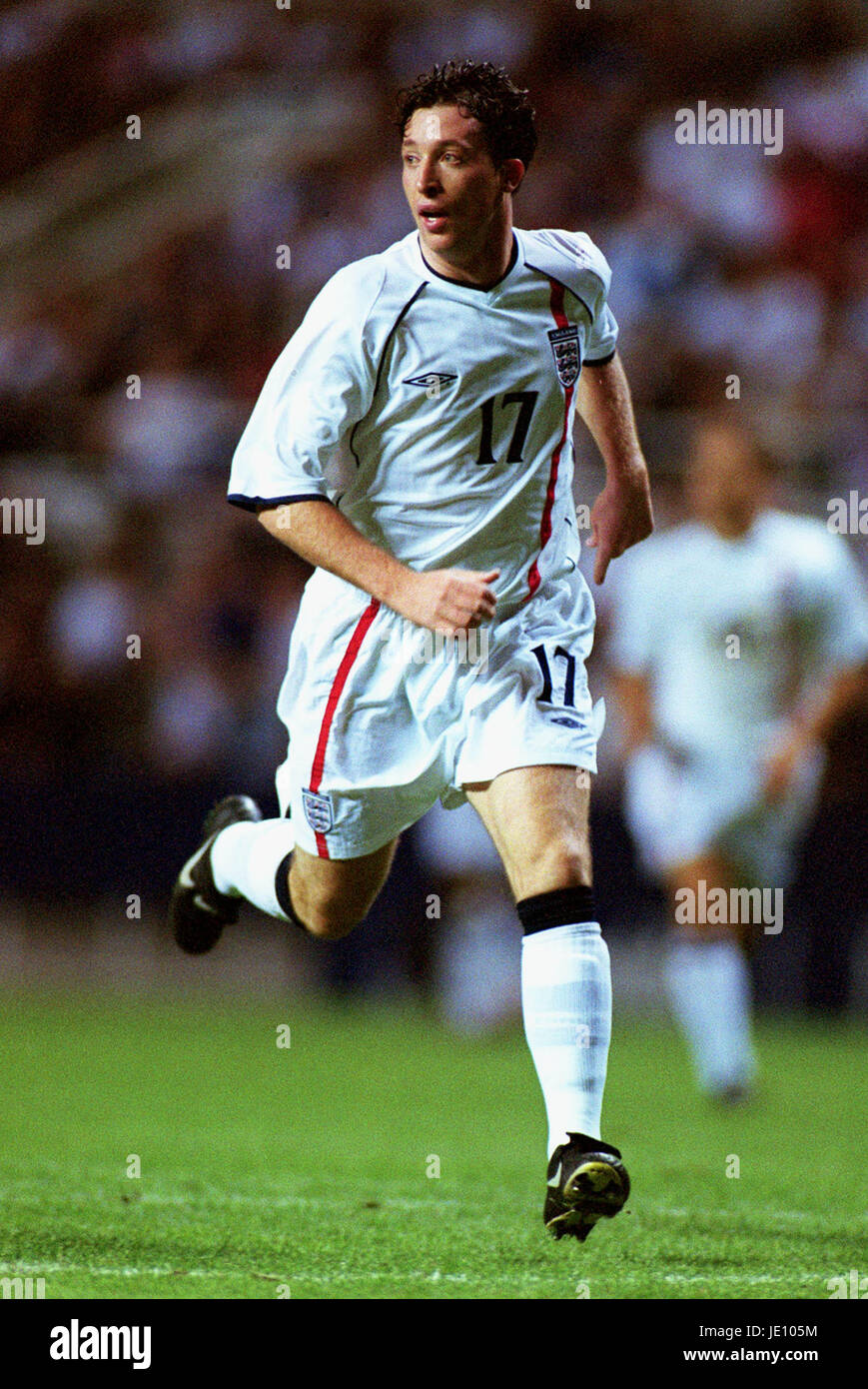 ROBBIE FOWLER ENGLAND & LIVERPOOL FC ST JAMES PARK NEWCASTLE ENGLAND 05 ...