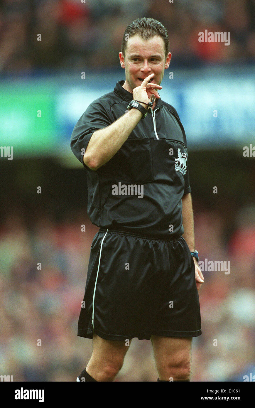 ROB STYLES PREMIERSHIP REFEREE STAMFORD BRIDGE CHELSEA LONDON 23 ...