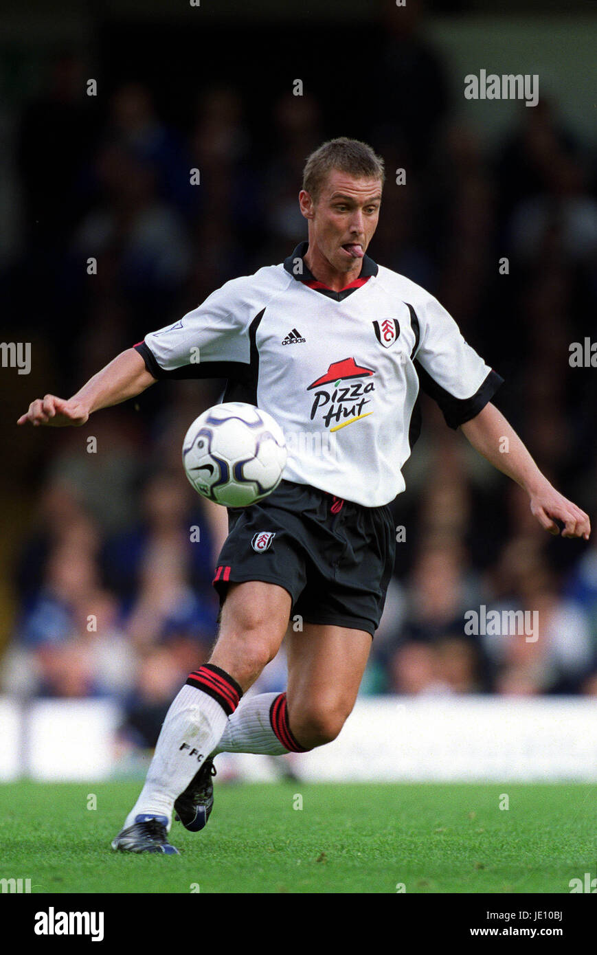 LEE CLARK FULHAM FC 22 September 2001 Stock Photo - Alamy