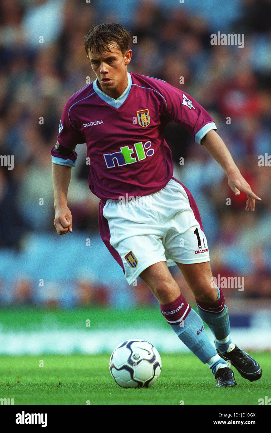 Lee hendrie 2001 hi-res stock photography and images - Alamy