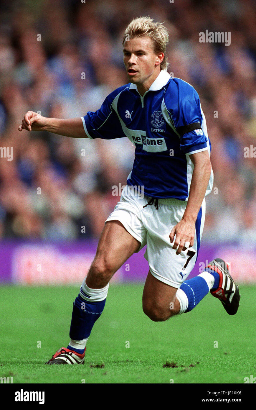 NICLAS ALEXANDERSSON EVERTON FC GOODISON PARK EVERTON 15 September 2001 ...