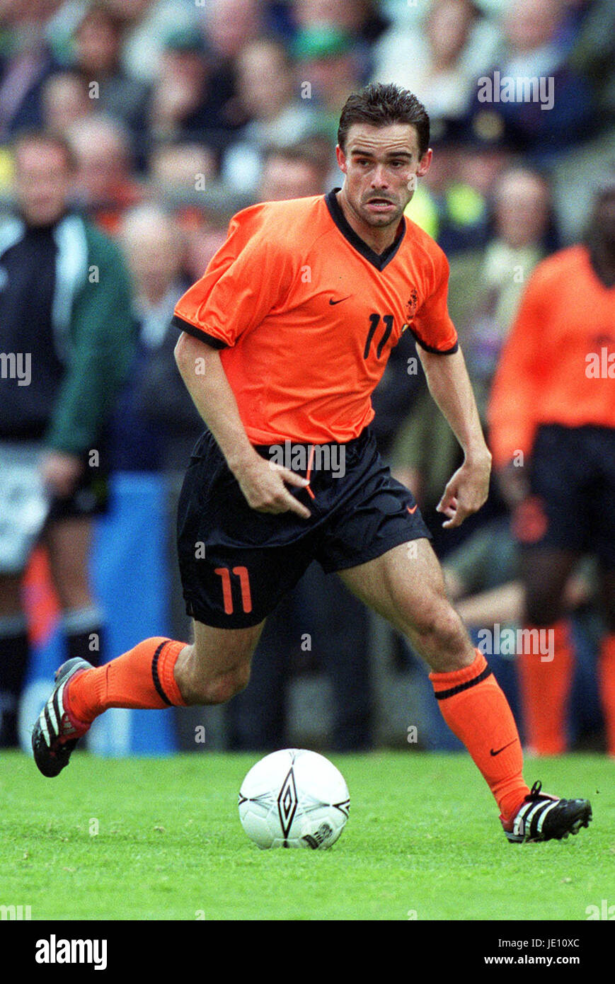 MARC OVERMARS HOLLAND & FC BARCELONA LANSDOWNE ROAD DUBLIN IRELAND 01 ...