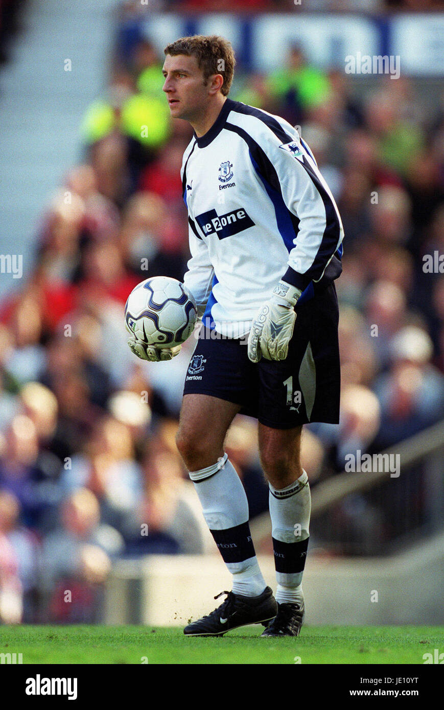 Paul gerrard everton hi-res stock photography and images - Alamy
