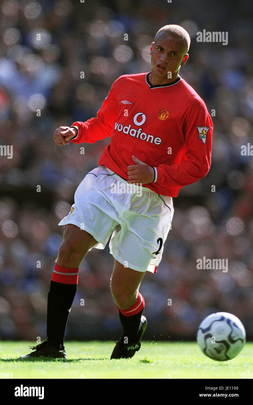 Wesley brown manchester united fc hi-res stock photography and images ...