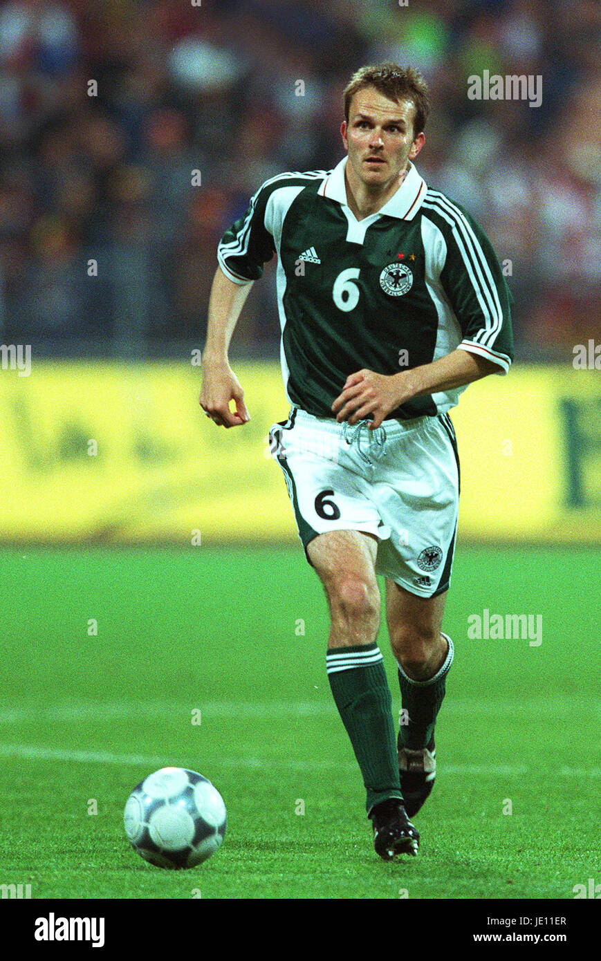 DIETMAR HAMANN GERMANY & LIVERPOOL FC MUNICH OLYMPIC STADIUM MUNICH 01 ...