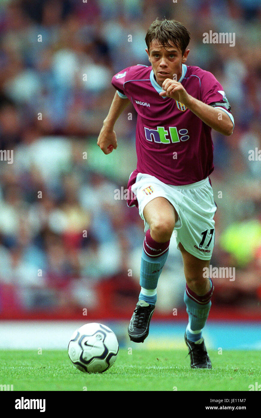 Lee hendrie 2001 hi-res stock photography and images - Alamy