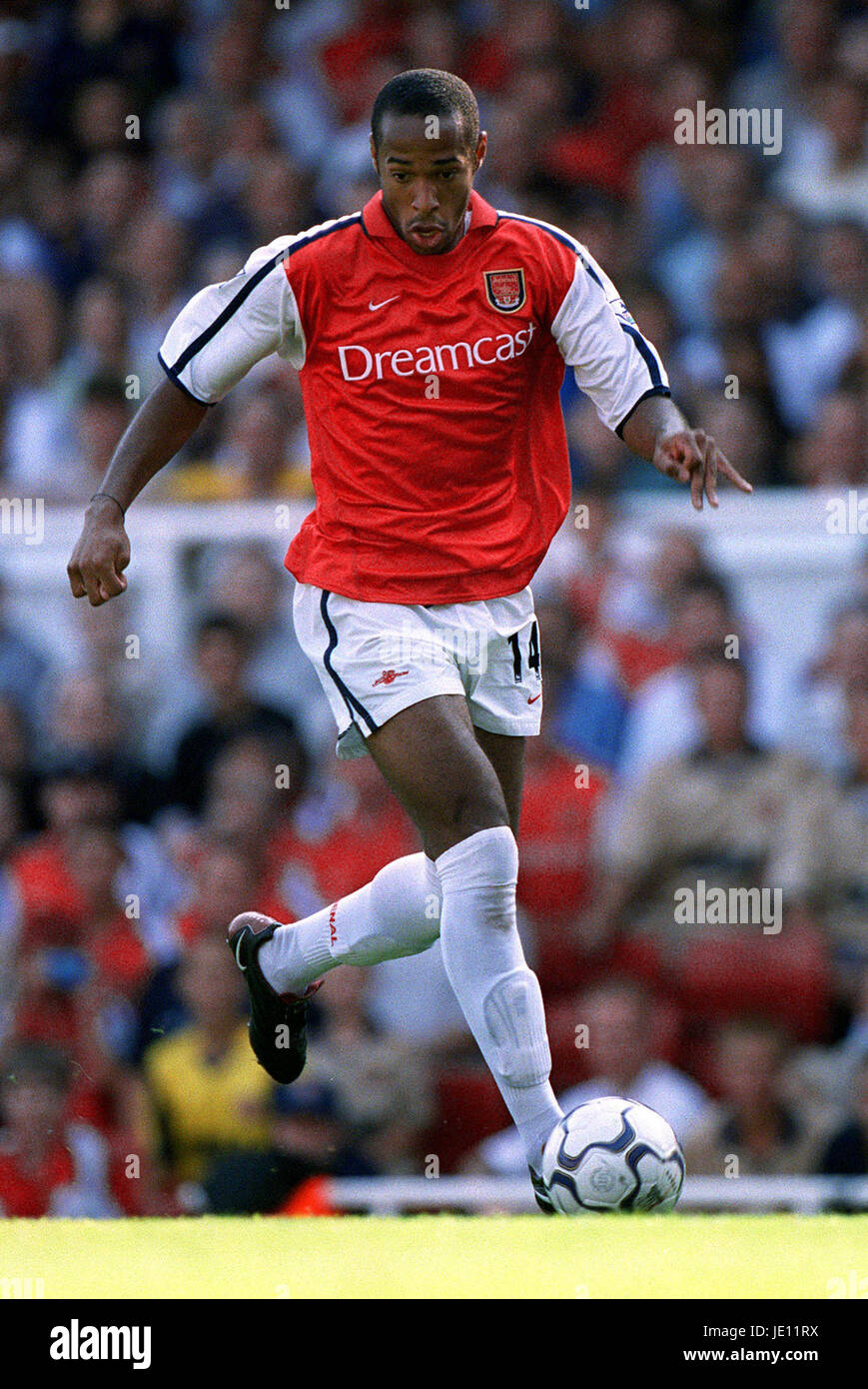 Thierry henry 2001 hi-res stock photography and images - Alamy