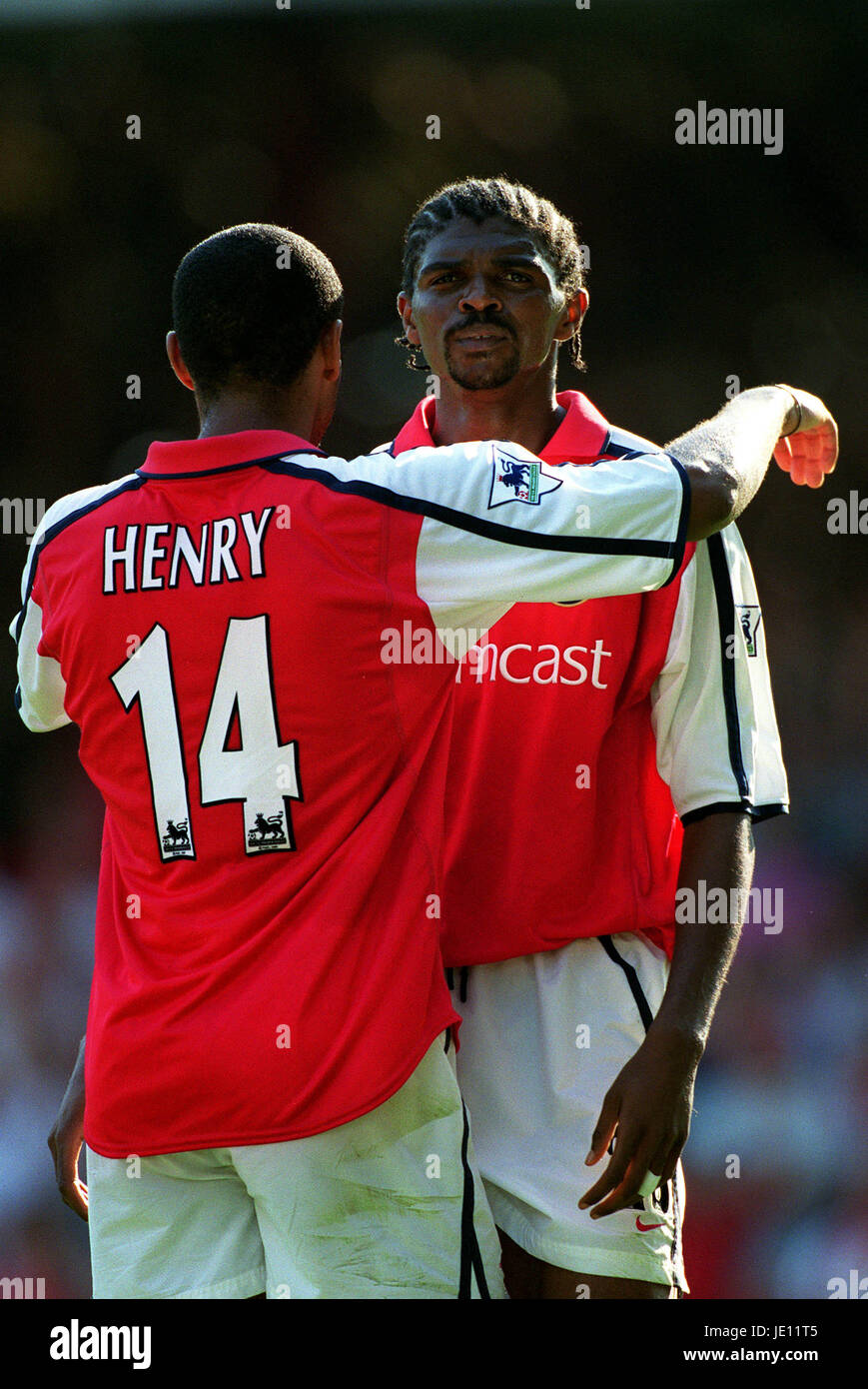 Thierry henry 2001 hi-res stock photography and images - Alamy