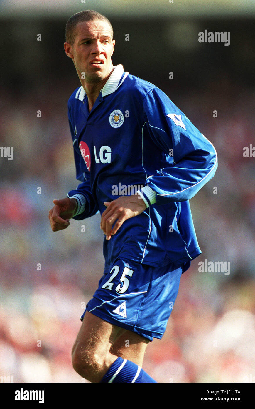 Junior lewis hi-res stock photography and images - Alamy