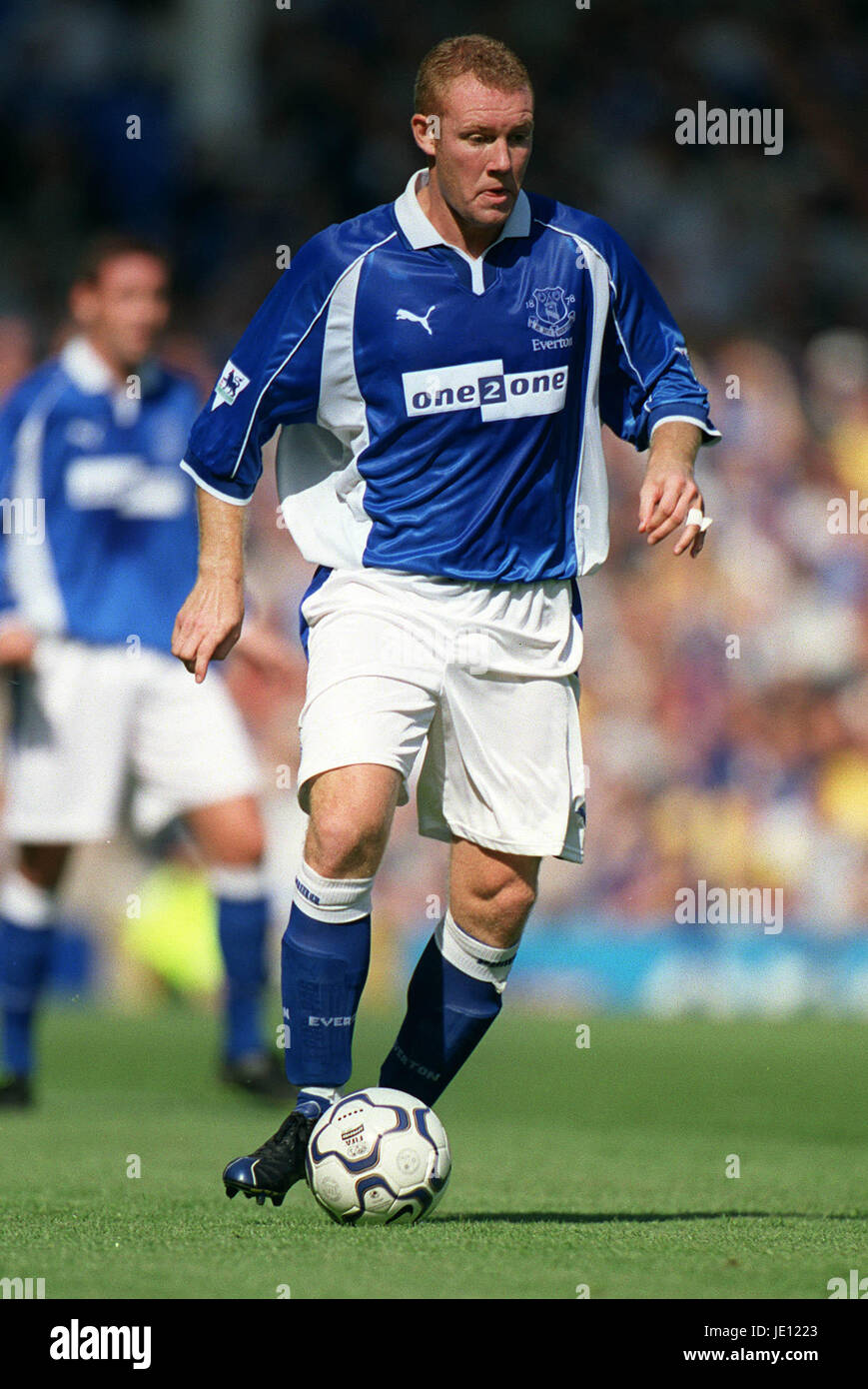 STEVE WATSON EVERTON FC LIVERPOOL GOODISON PARK 25 August 2001 Stock ...