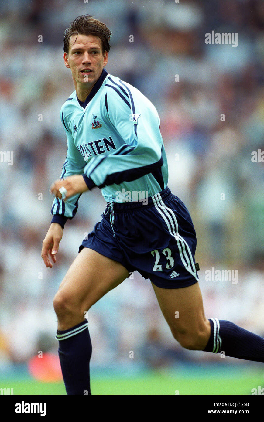 CHRISTIAN ZIEGE TOTTENHAM HOTSPUR FC 25 August 2001 Stock Photo - Alamy