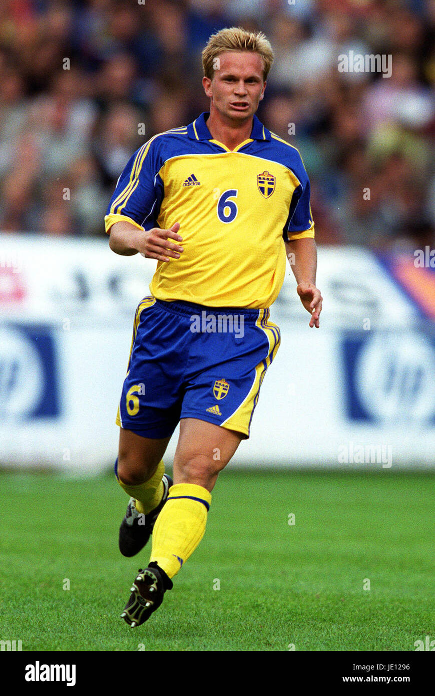 TOBIAS LINDEROTH SWEDEN RASUNDA STADIUM STOCKHOLM SWEDEN 15 August 2001 ...