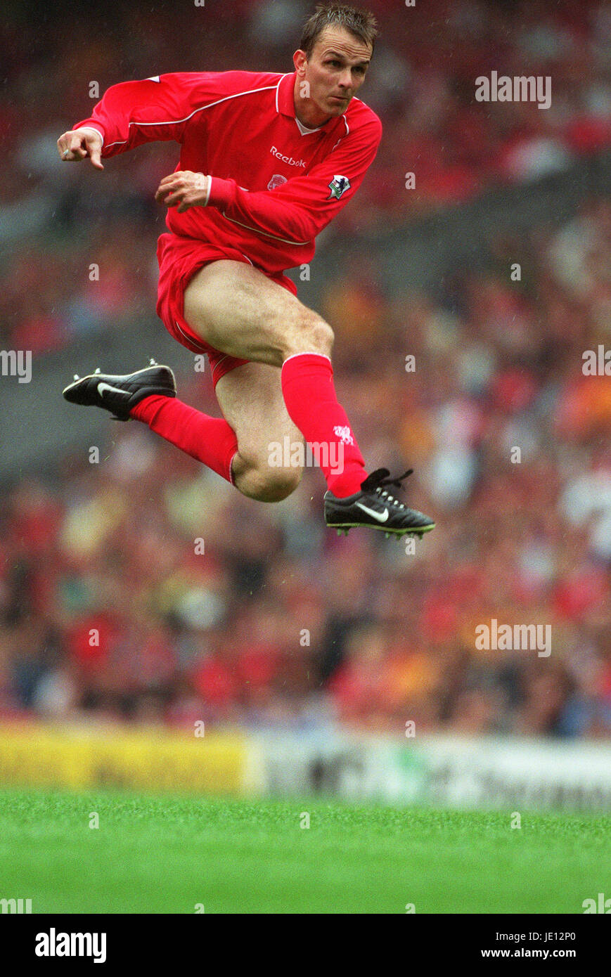 DIETMAR HAMANN LIVERPOOL FC ANFIELD LIVERPOOL ENGLAND 18 August 2001 ...