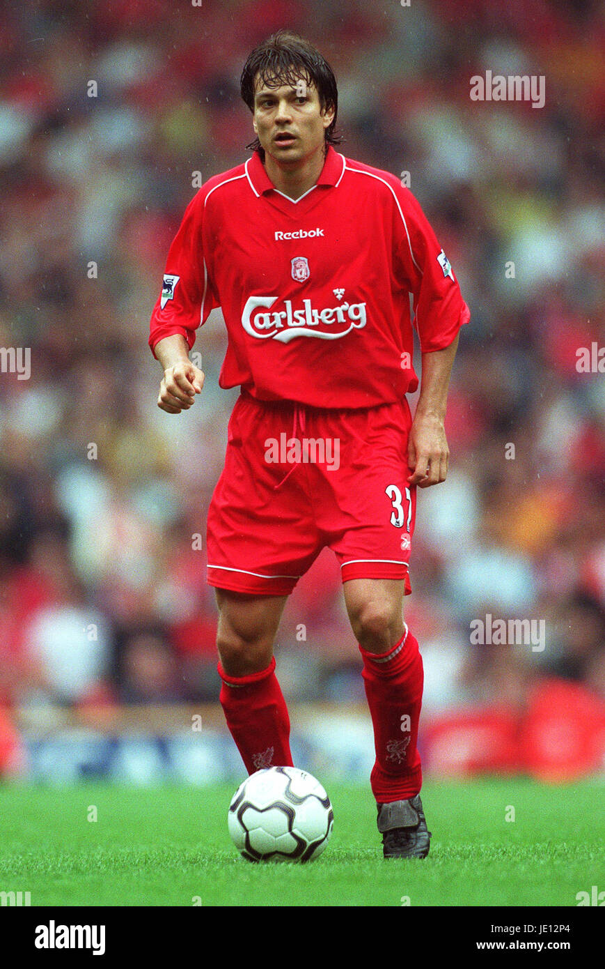 Jari litmanen liverpool hi-res stock photography and images - Alamy