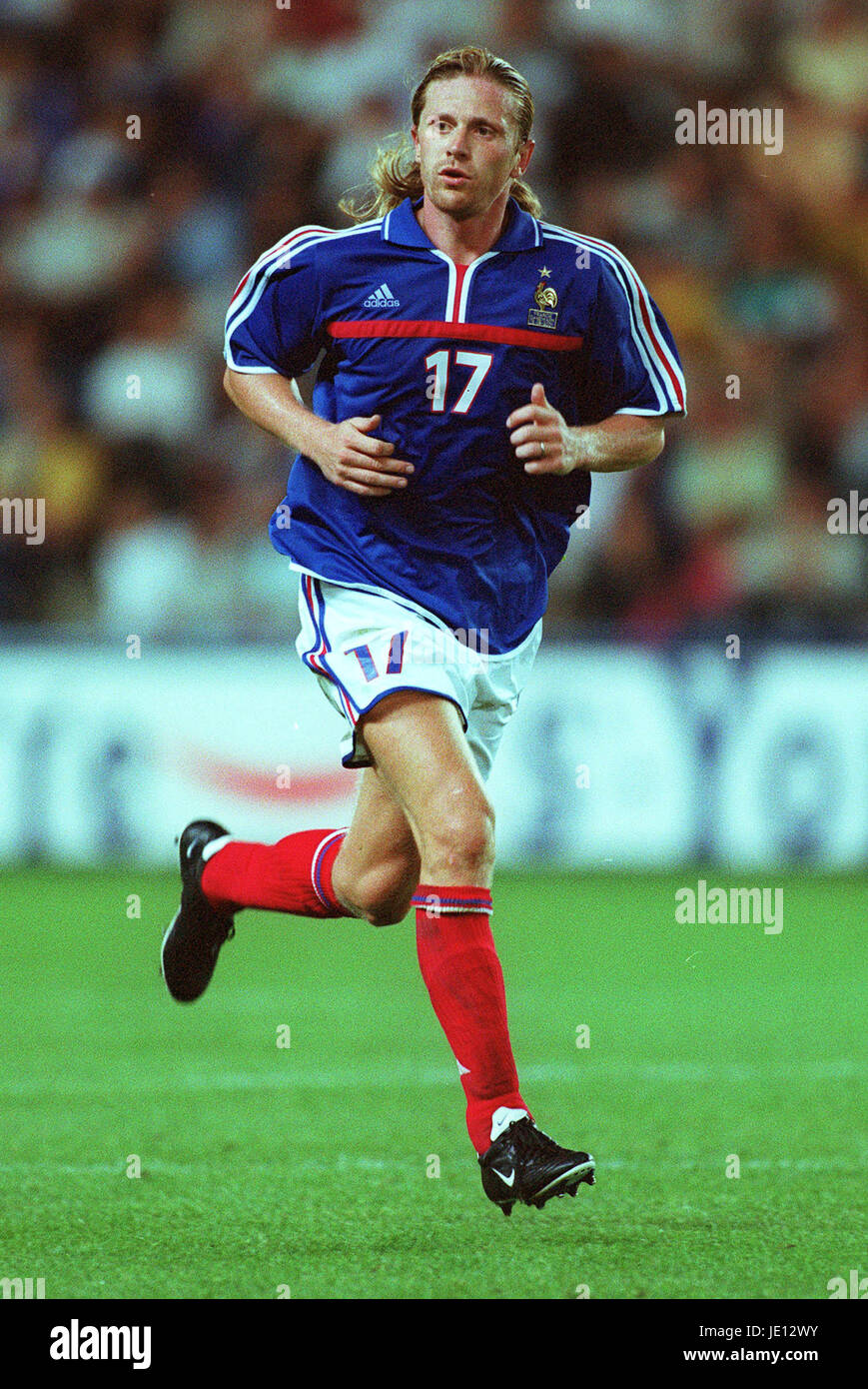 EMMANUEL PETIT FRANCE & CHELSEA FC STADE DE LA BEAUJOIRE NANTES FRANCE ...