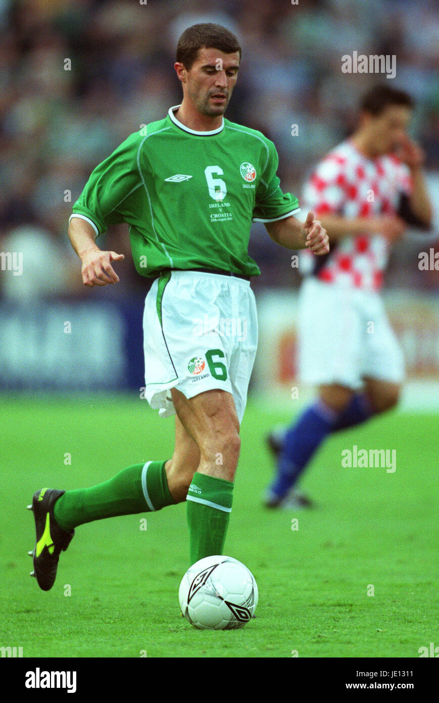 ROY KEANE REPUBLIC OF IRELAND 15 August 2001 Stock Photo - Alamy
