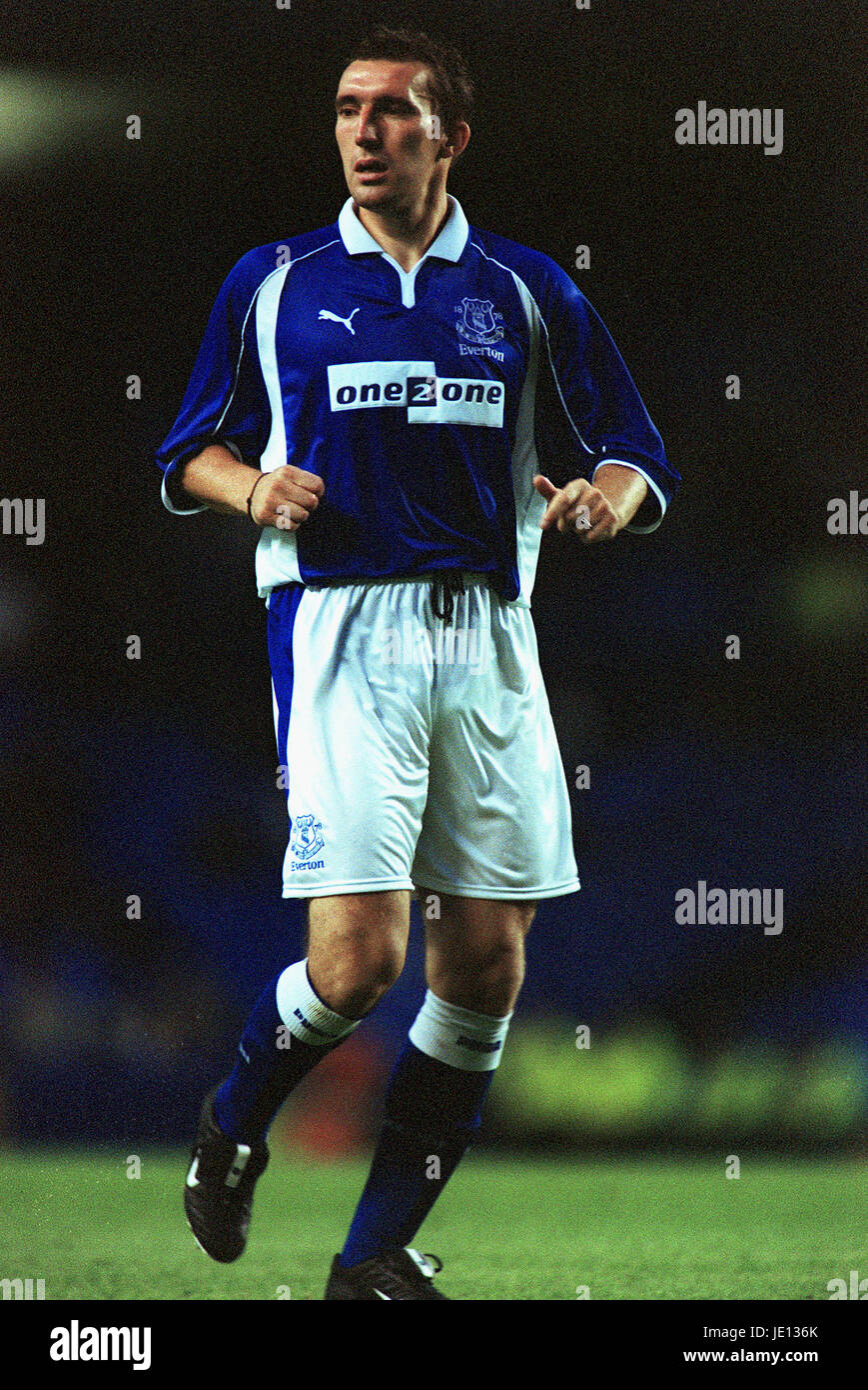 ALAN STUBBS EVERTON FC GOODISON PARK 14 August 2001 Stock Photo - Alamy
