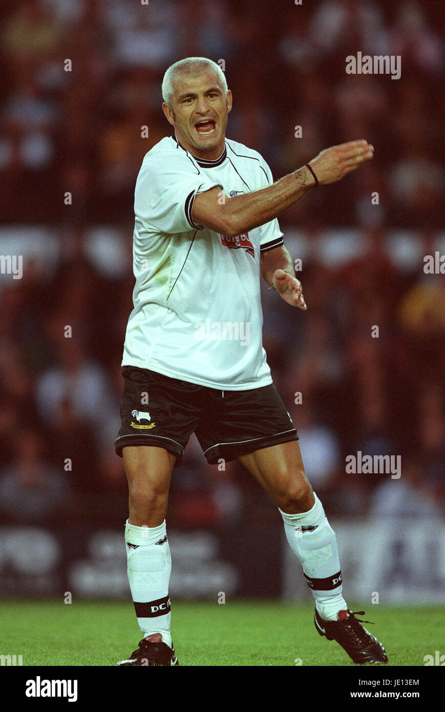 FABRIZIO RAVANELLI DERBY COUNTY FC DERBY DERBY COUNTY V BARCELONA 10 ...