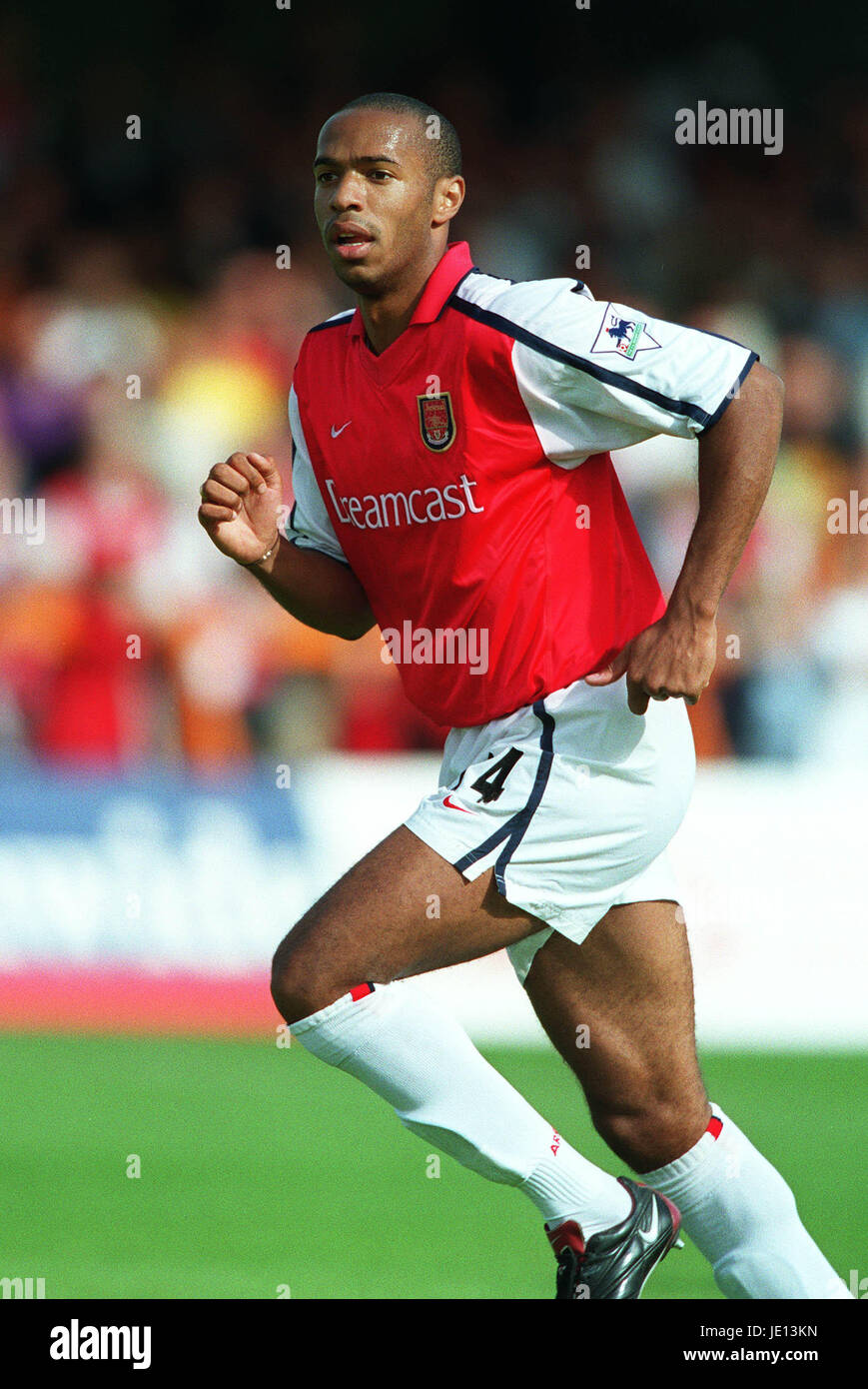 Thierry henry 2001 arsenal hi-res stock photography and images - Alamy