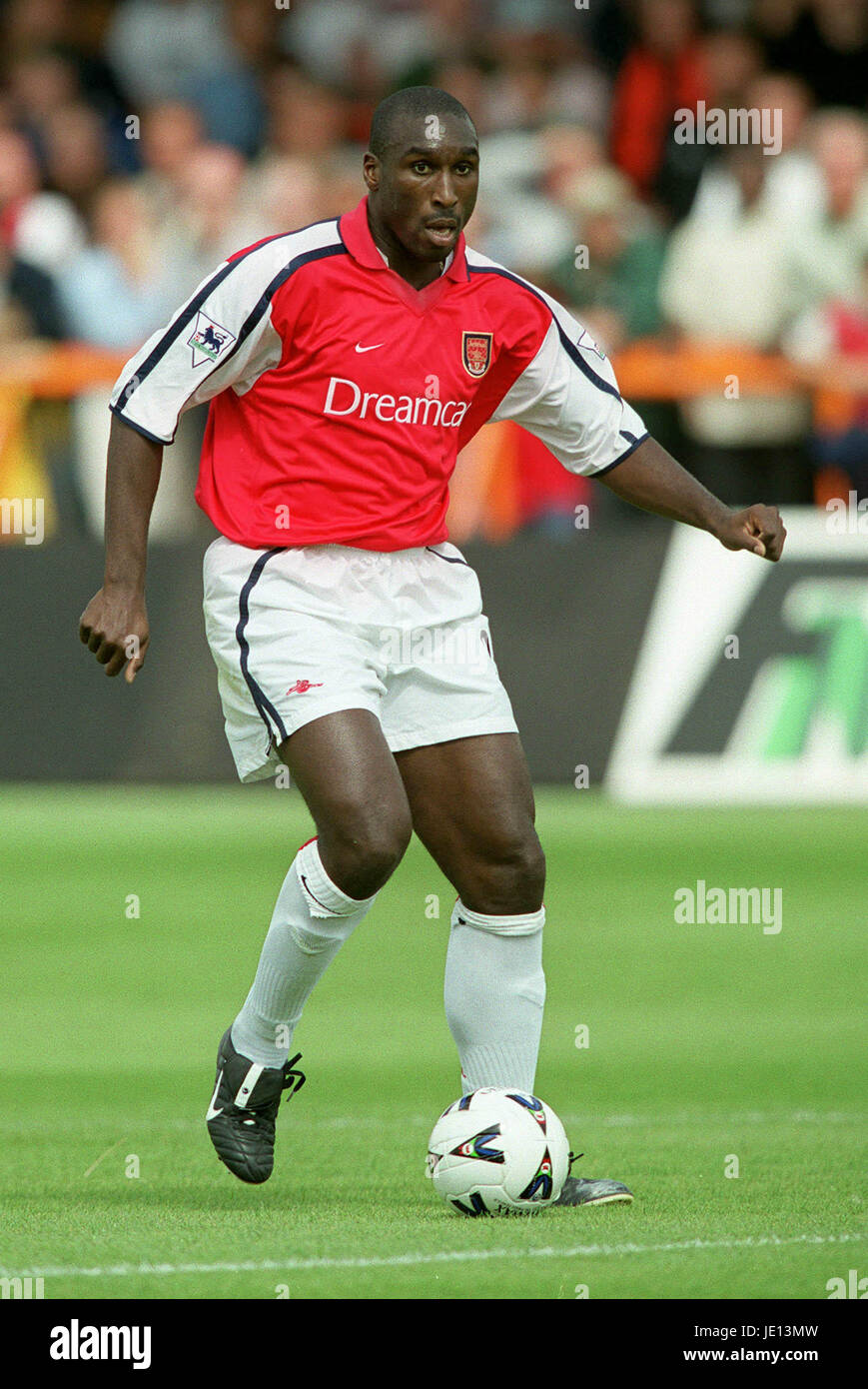 SOL CAMPBELL ARSENAL FC LONDON BARNET V ARSENAL 11 August 2001 Stock ...