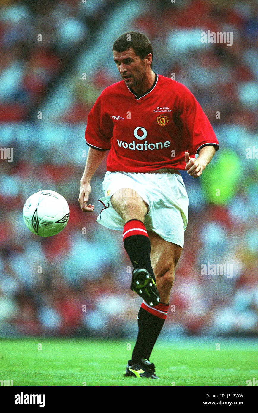 ROY KEANE MANCHESTER UNITED FC OLD TRAFFORD MANCHESTER UTD V CELTIC 01 ...