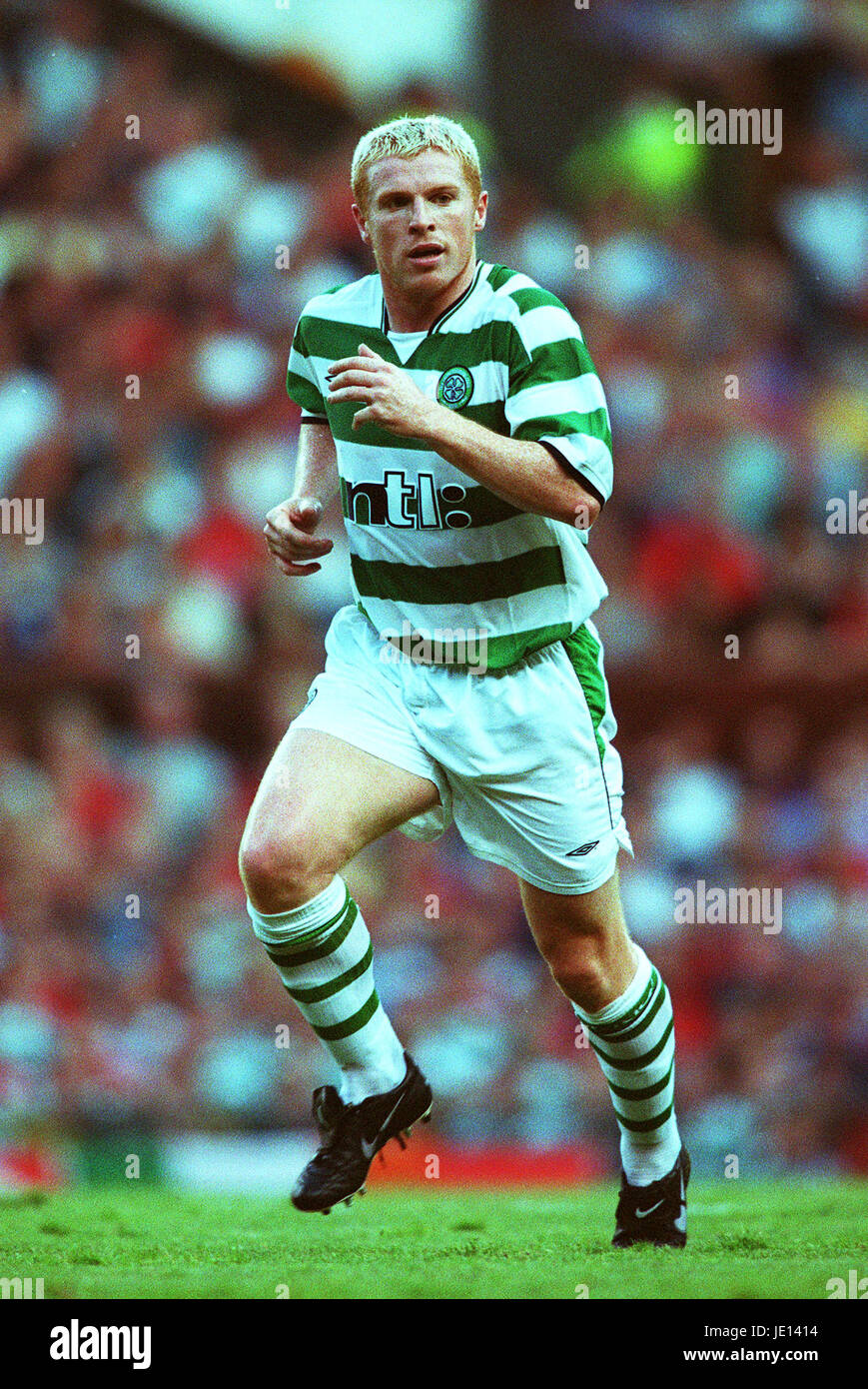 Old trafford neil lennon hi-res stock photography and images - Alamy