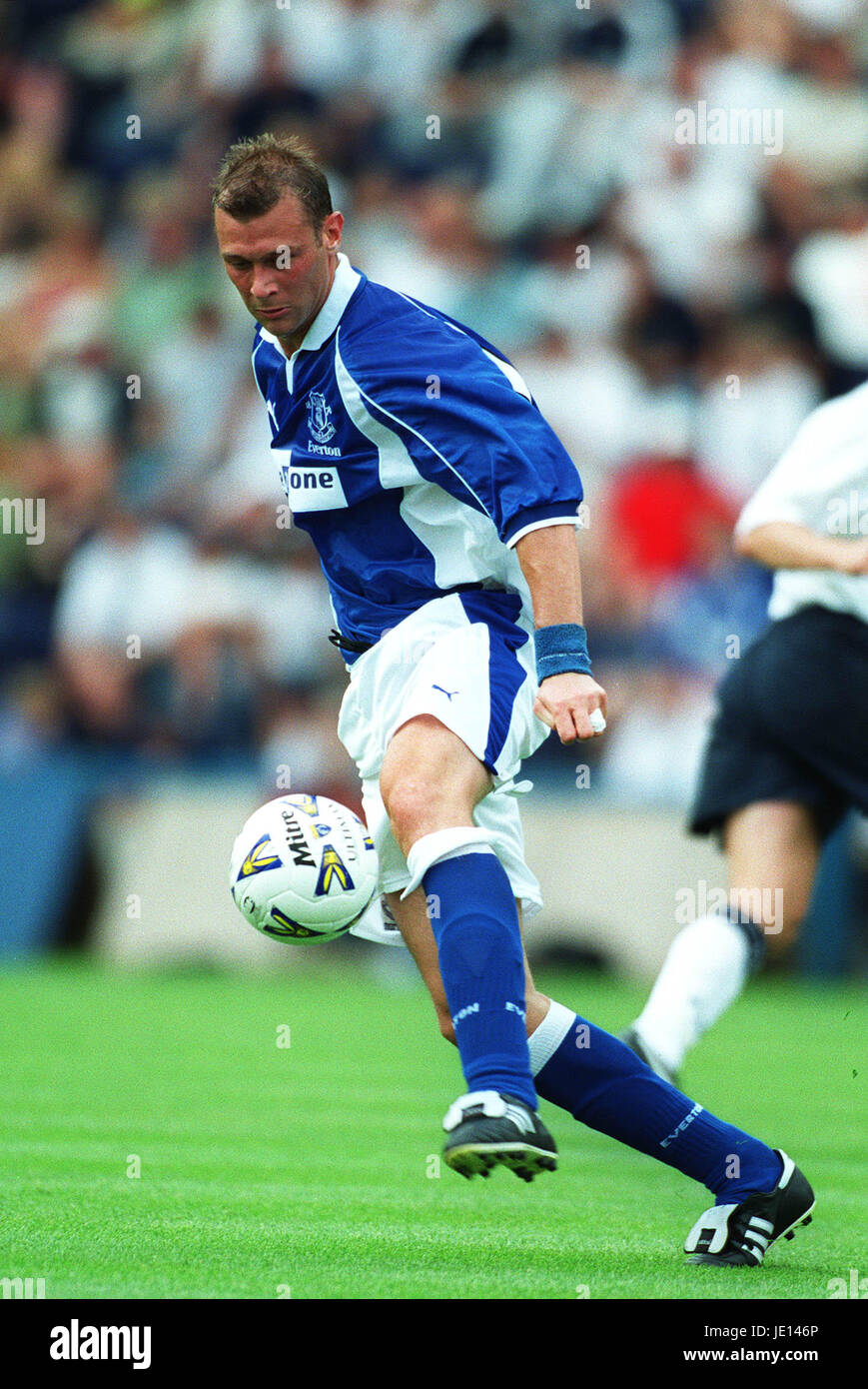 DUNCAN FERGUSON EVERTON FC PRESTON PRESTON V EVERTON 28 July 2001 Stock ...